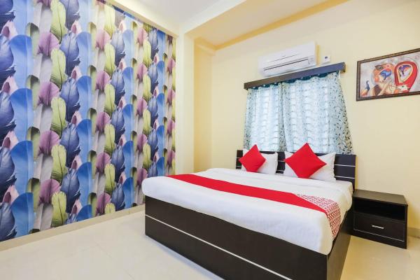 Hotel O The Dreams - Indore