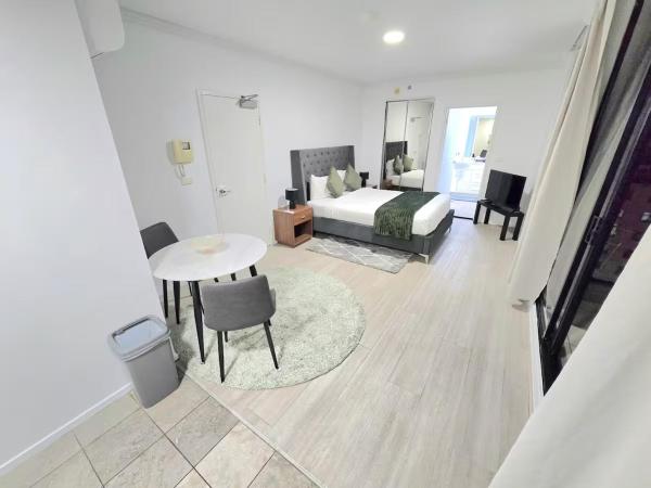 Modern Studio Apartment Near Icc On Dixon Street - North Sydney