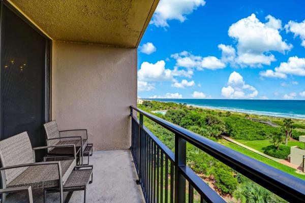 Renovated 3rd-floor Condo With Oceanfront Balcony, Ac & Outdoor Pool - Amelia Island, FL