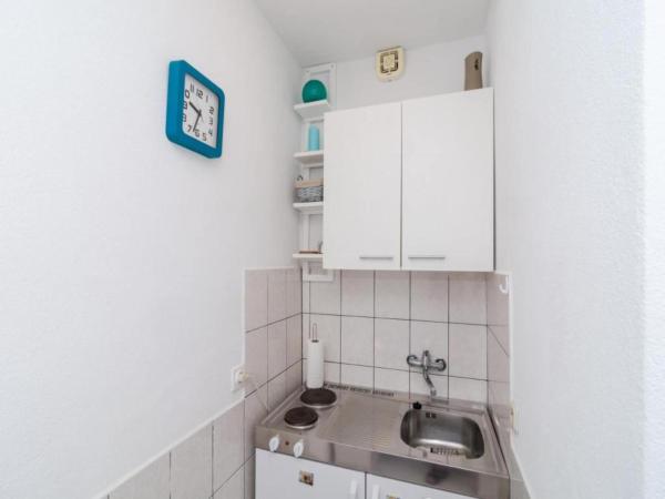 Apartments Ammos - Studio Apartment With Shared Terrace And Sea View - Mljet