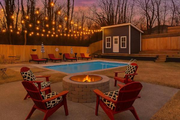 Luxe 4 Bed Atl Retreat - Pool Fire Sauna Theater - Atlanta, GA