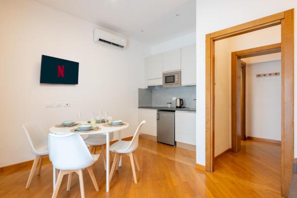 Rentwin - Little Bright Home - Pise