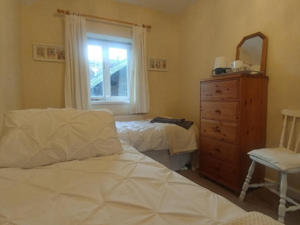 Private 2f Room - Shared Use Of House - Gwynedd