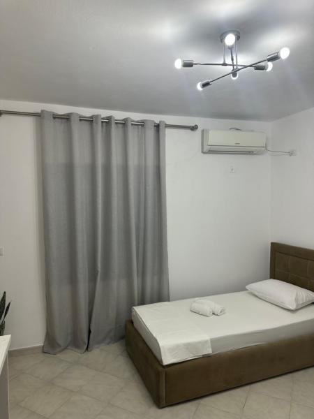 Gold Rooms I - Saranda