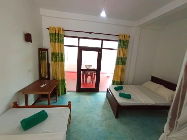 Chenaya Guest House - Mirissa