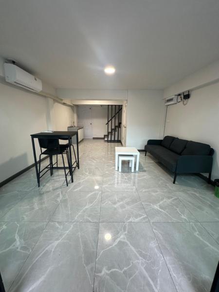 Love And Join Hostel - Bangkok