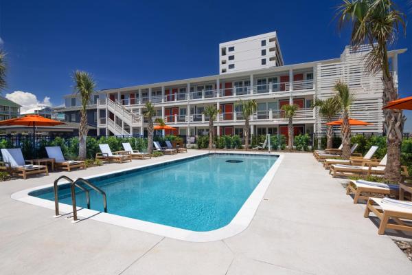 Oceaneer Hotel - Carolina Beach, NC