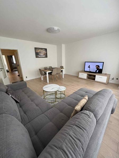 Iveta's Palace - Ostend