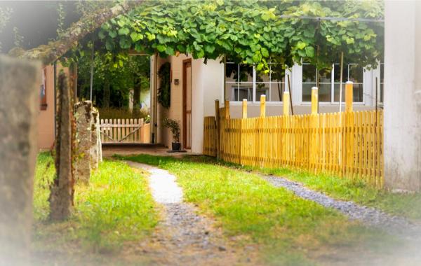 La Casa De Angel Y Olimpia - Guitiriz