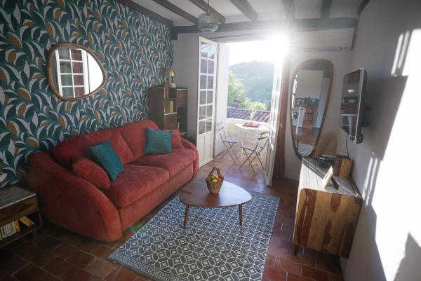 Pied-à-terre De Saint-paul Free Public Parking - La Colle-sur-Loup