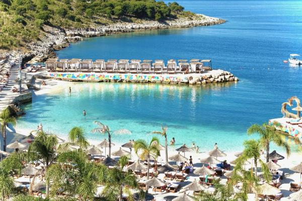 Mucobega Hotel 2 - Albania