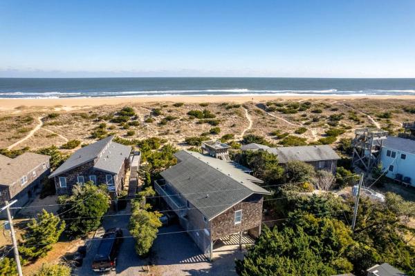 Incredible Unique Beach House With Stunning Sea Views For An Unforgettable Coastal Escape In Avon, North Carolina - Outer Banks, NC