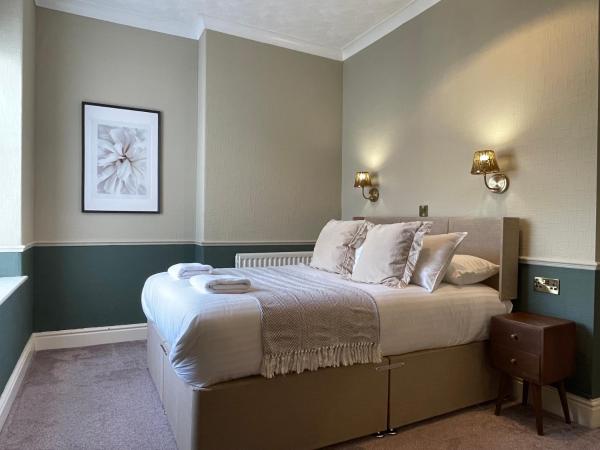 Wedgwood Hotel - Room 2 - Llandudno