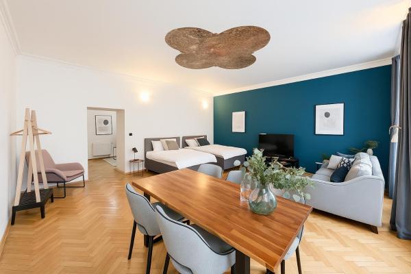 Best Price & Location - Historic Square Residency - Prag