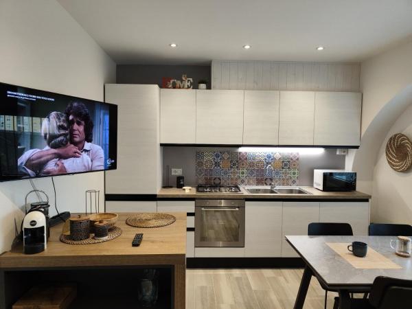 Garda Active Apartment - Antica Casa Alboletta - Riva del Garda