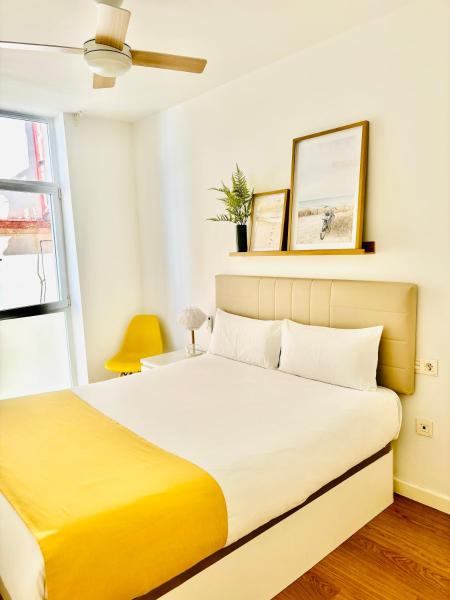 Luminoso Apartamento En El Centro De Cádiz - Cádiz