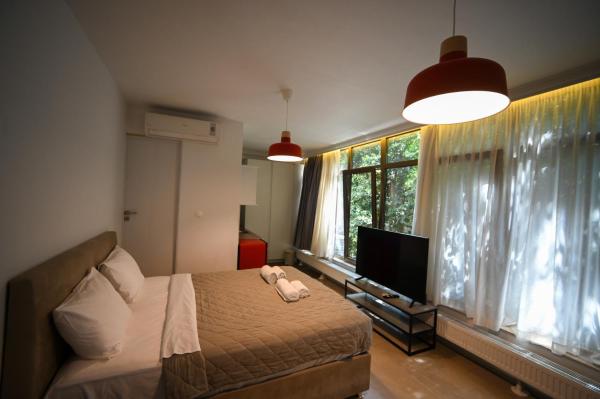 Tsakalof 10a View By Zeussuites - Athens
