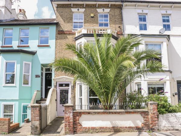 18 Pakefield Road - Lowestoft