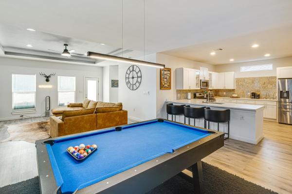 3 Mi To Dtwn Dallas Getaway With Game Area! - Dallas, TX