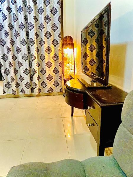 Furnished Master Bedroom - Sharjah