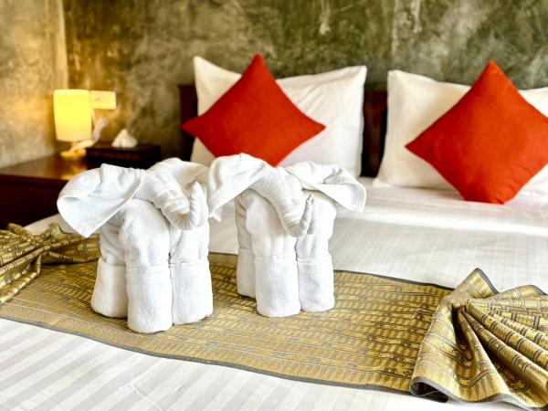 Lanta Feelgood Long Beach Resort - Ko Lanta