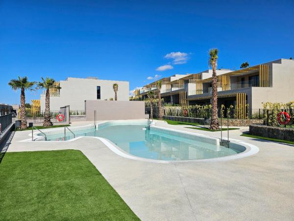 Townhouse With Sea Views Evergreen Homes - Mijas