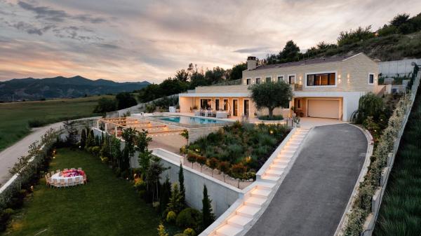 Jerina Mansion - Tirana