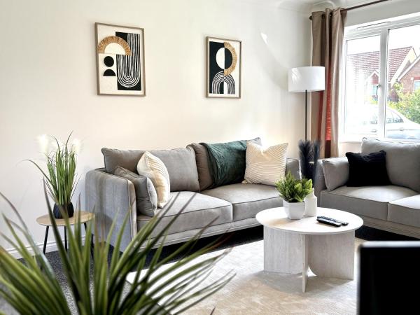 The Bromwich Townhouse - Leicester