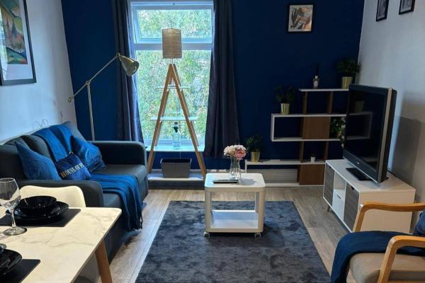 South Manchester 2-bed Apt With Ensuite Sleeps 4 - 