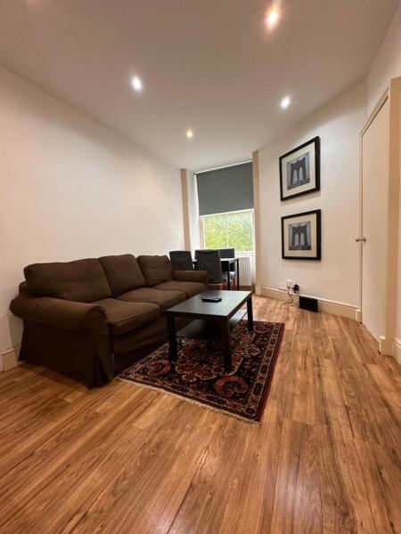 Caledonian Apartment - Edinburgh