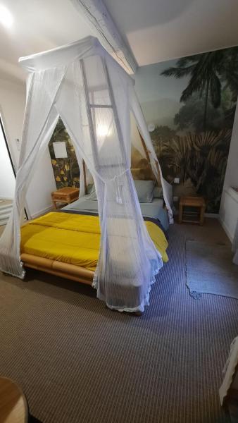 Chambres De L'oratoire-climatisées, Impasse Calme, Lumineuse, Centre Ville, Pézenas - Pézenas