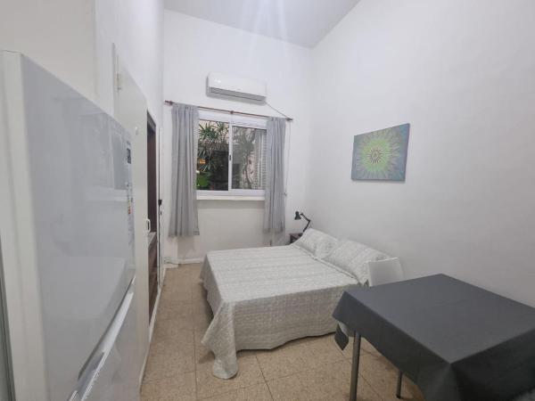 Ph Larrea 1025 - Recoleta