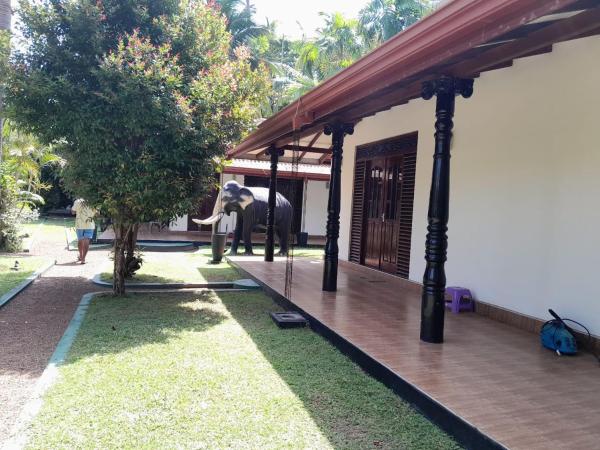 Cashew Villa - Bentota