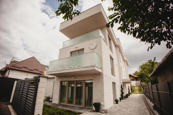 White House Iris Aparthotel - Cluj-Napoca