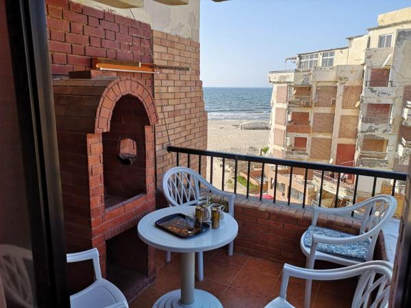 Sea Front Chalet Alexandria El Agmy - Bitach - 이집트