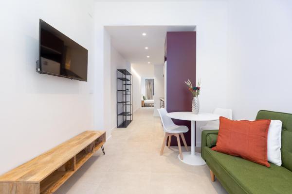 My Loft 4 You Democracia Ii - Valencia Airport (VLC)