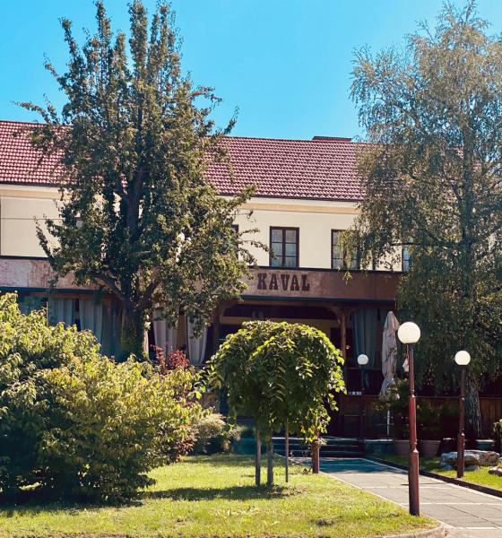 Stara šOla Kaval - Šmarješke Toplice