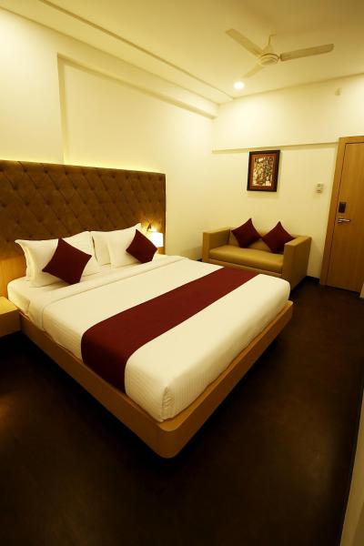 Hotel Partinidhi Stays - Bhopal