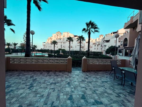 Family Pools & Beach - Roquetas de Mar