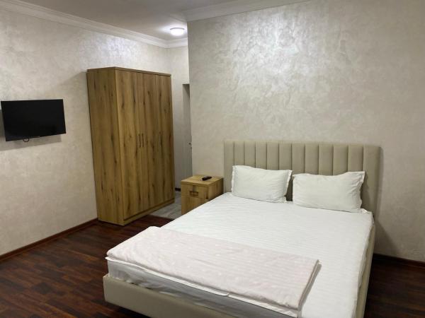 Leo Hotel - Uzbekistan