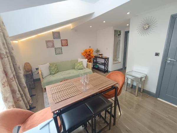 Chester - Apartment - Sleeps 3 - City Centre - Chester, UK