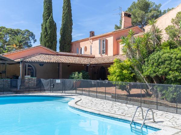 Chateau Maravenne - Hyères