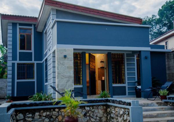 Chic 2br Garden Home Majengo Netflix Wifi Parking - Tanzania