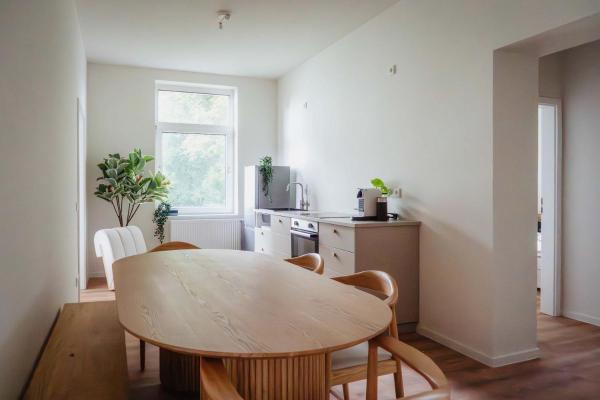 Stylish Old Town Apartment With Parking - Quiet - Central - Burgdorf