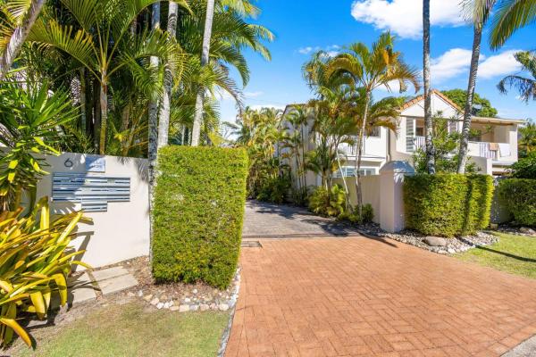 Unit 7 6-8 Corona Street Sunshine Beach - Noosa Heads