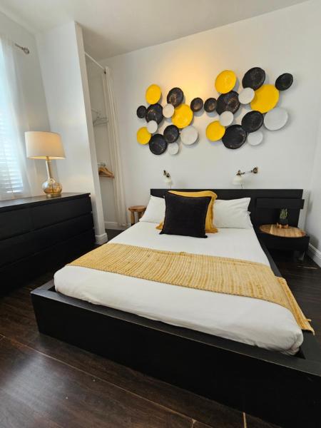 Nice 2 Bedrooms Near The Beach - Miami Beach, FL