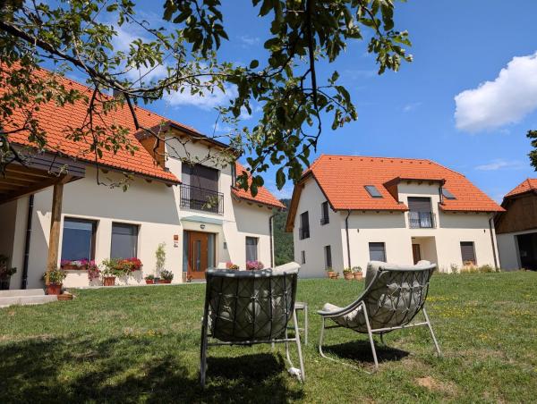 Hiša Na Ravnah - Slovenia