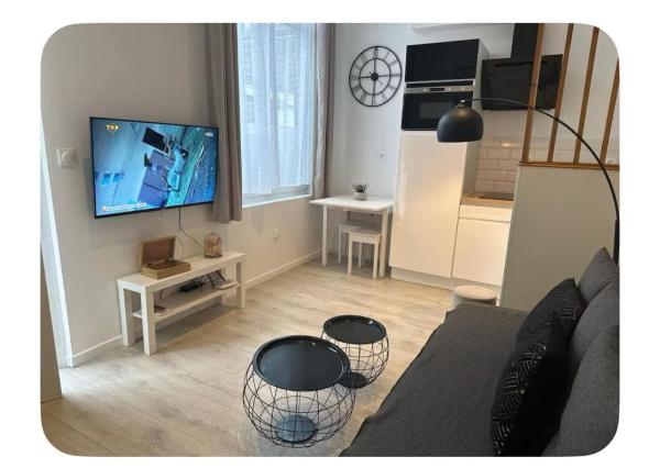 T2 - Gare Et Jardin Public - Calme Et Confort - Lerelaisdodile - Cambrai