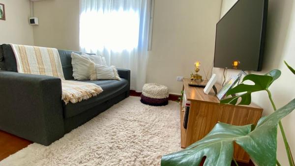 Departamento Por Día En Trelew, Espacioso Y Cerca De Todo! - Trelew