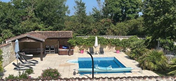 Poppy's Paradise - Charente